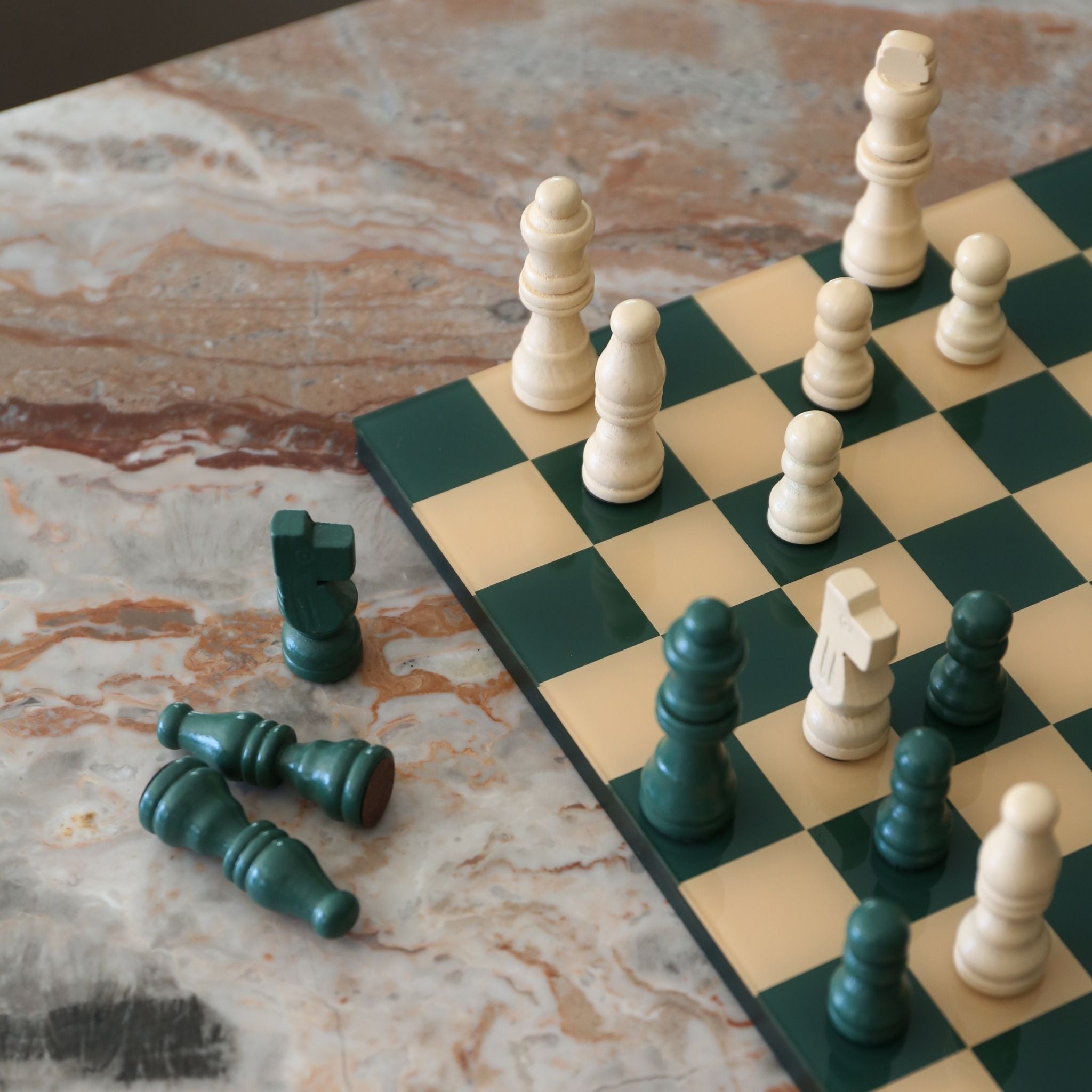 PRINTWORKS Classic Board Games Chess Green Designstuff