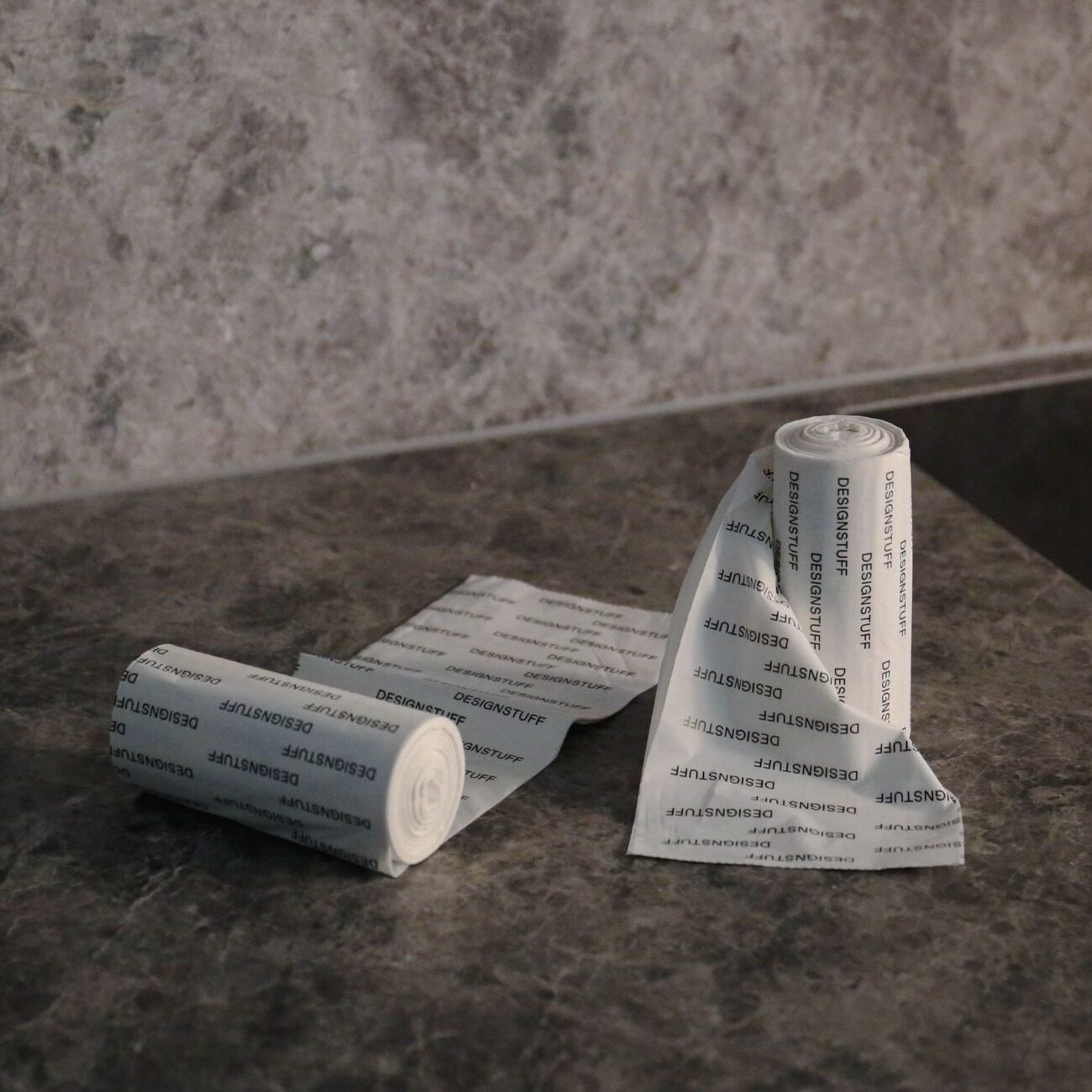 DESIGNSTUFF Biodegradable Compost Kitchen Bag 8L, White (2x 25 Bags ...