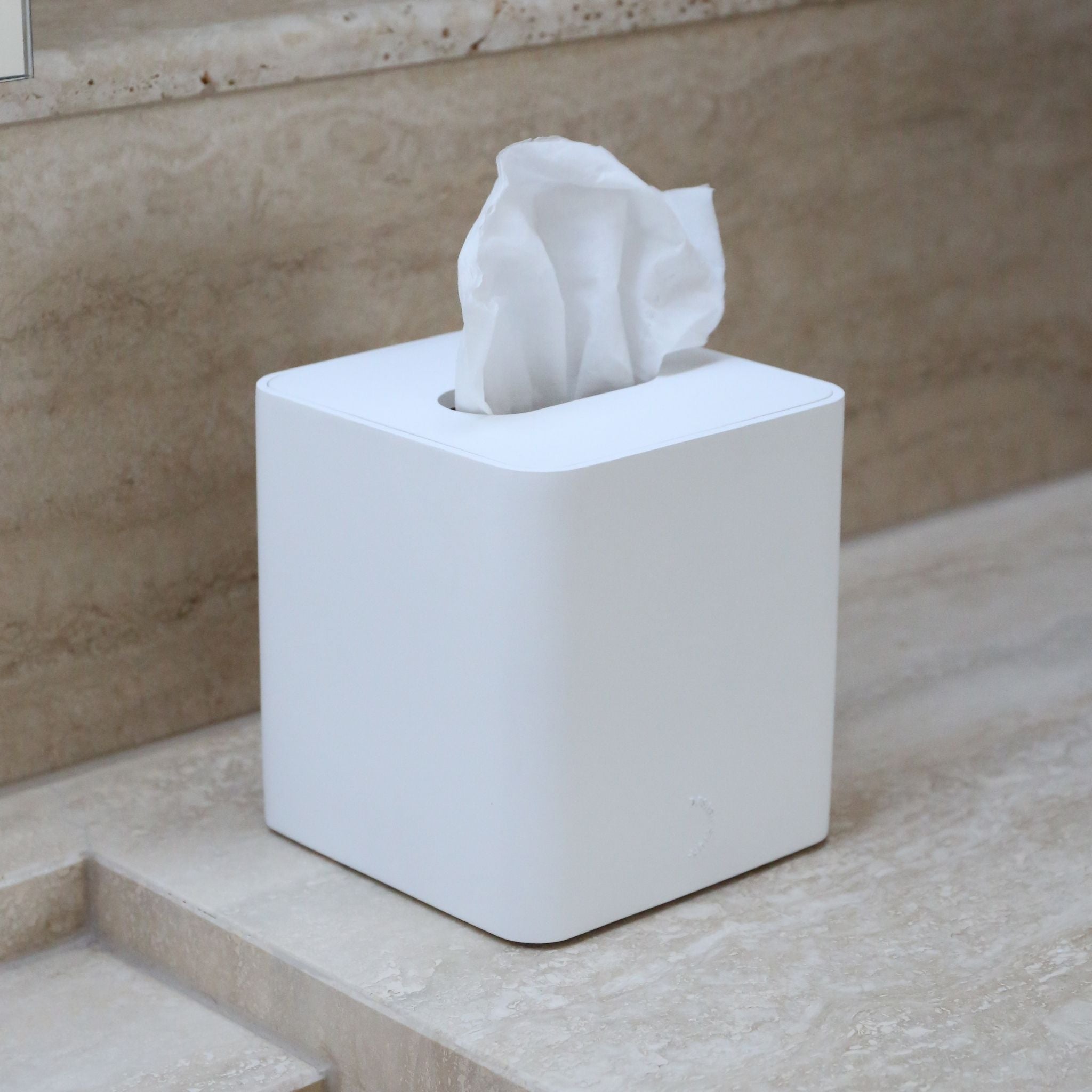 DESIGNSTUFF ARC Square Tissue Box, White