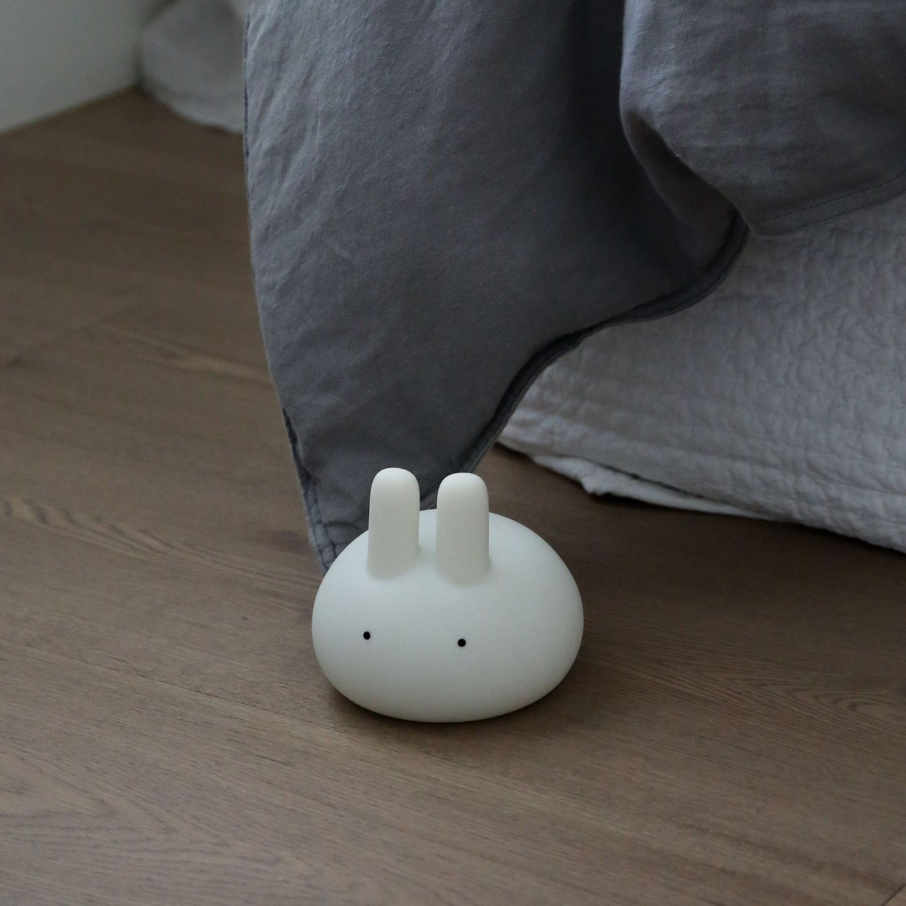 DESIGNSTUFF LUMA Lapin Rabbit Night Lamp, White