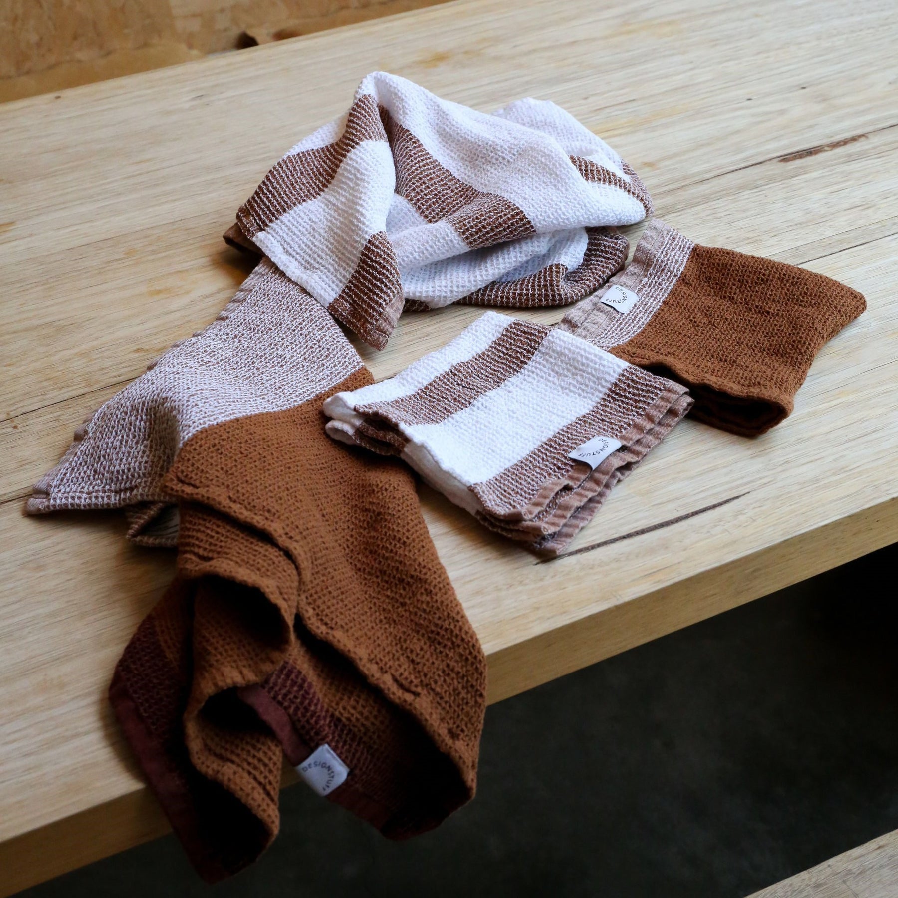 Shop DESIGNSTUFF Waffle Teatowel, Cinnamon Set