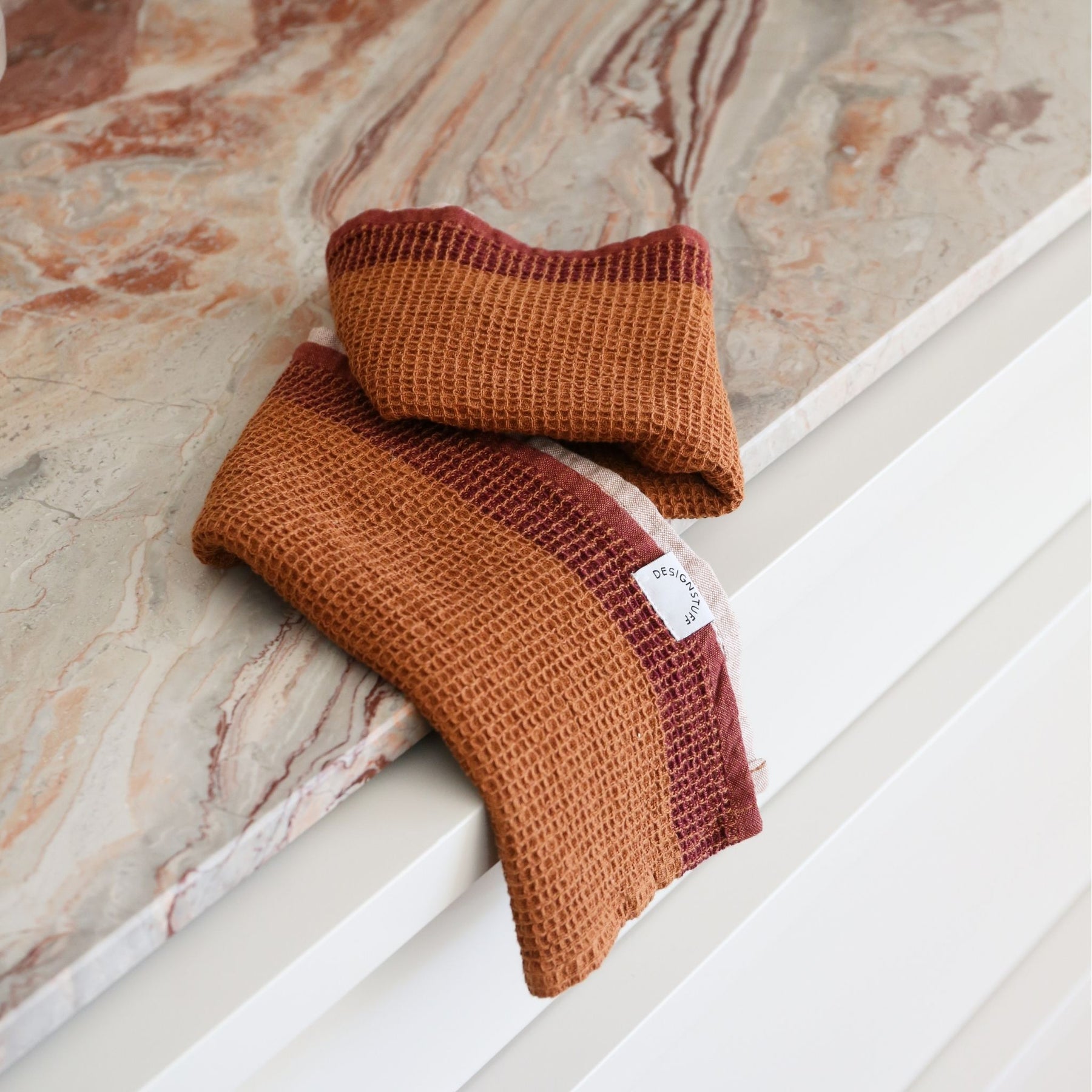 Shop DESIGNSTUFF Waffle Teatowel, Cinnamon Set