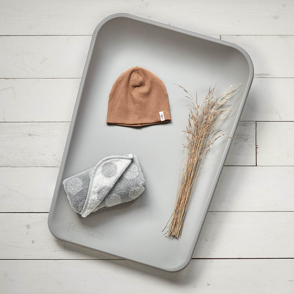 LEANDER Matty Change Mat, Pearl Grey – Designstuff