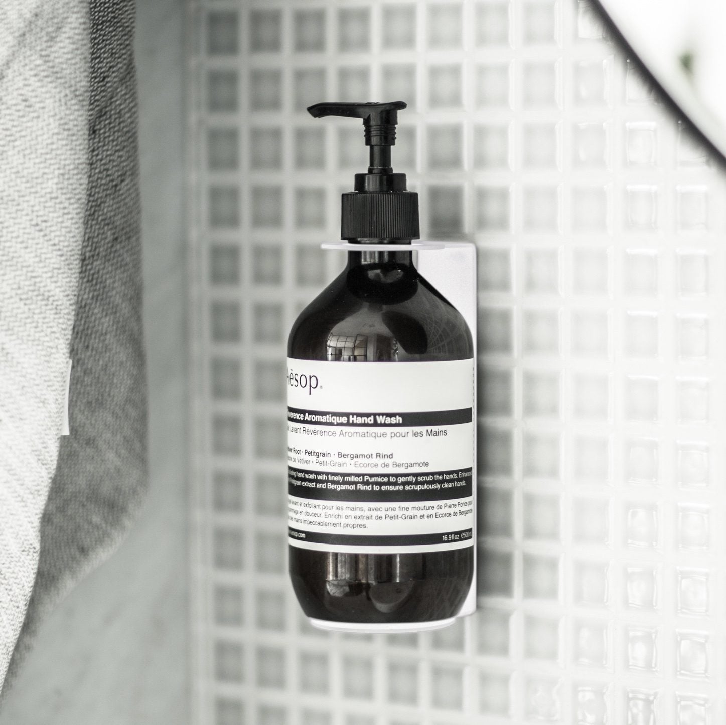 Buy Now: DESIGNSTUFF Single Soap Dispenser Holder, White